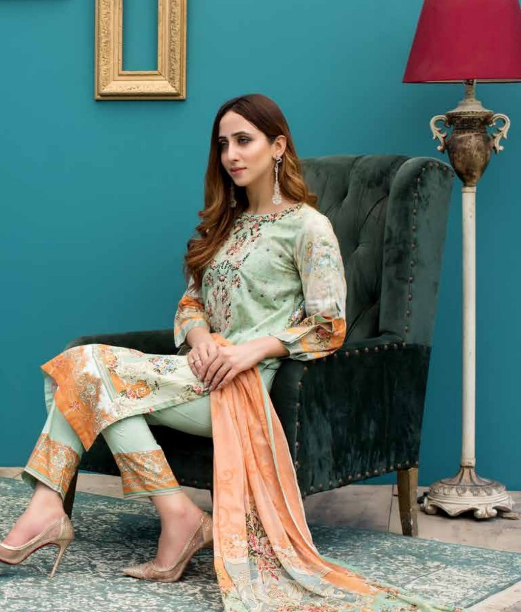 DIYA Digital Embroidered Lawn Collection by RASHID-TEX | Selling.pk ...